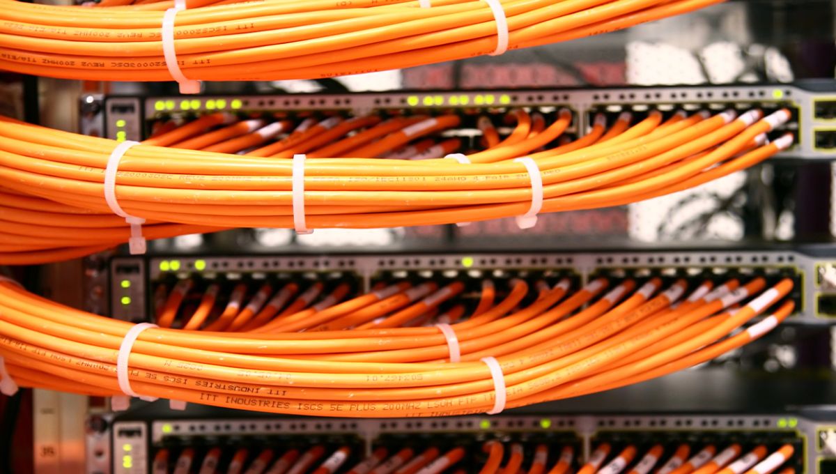 Nexans - Patch Frames, Trunking & Accessories